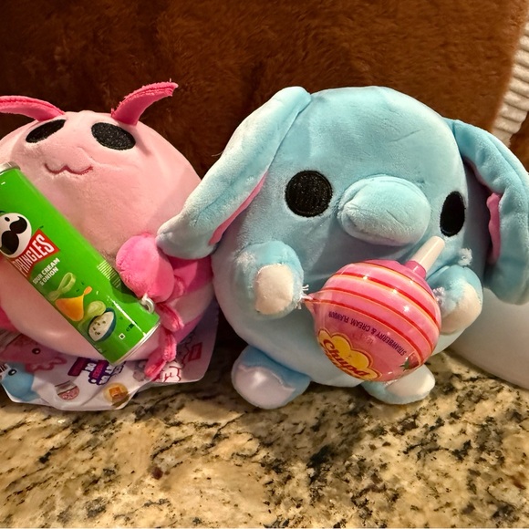 Zuru | Toys | Zuru Snackables Pink And Blue Plush Toy Set | Poshmark